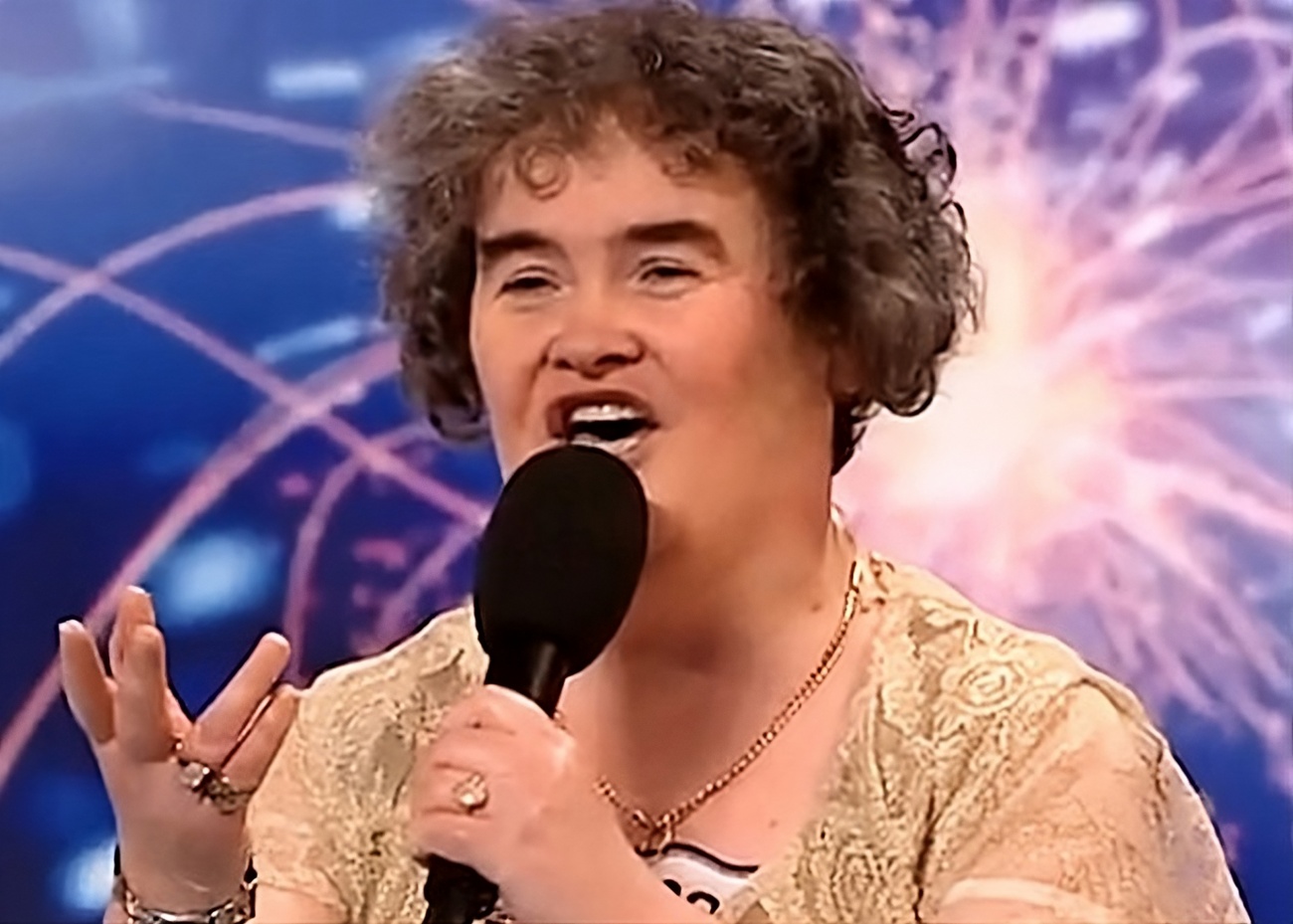 Susan Boyle revela ter síndrome de Asperger: “Agora entendo o que ...